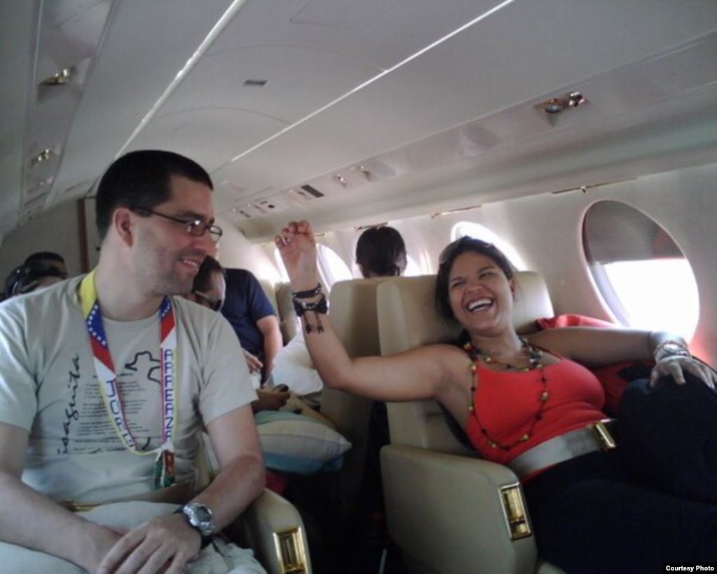 Detalles secretos sobre la "fabulosa vida" de María Gabriela Chávez ...